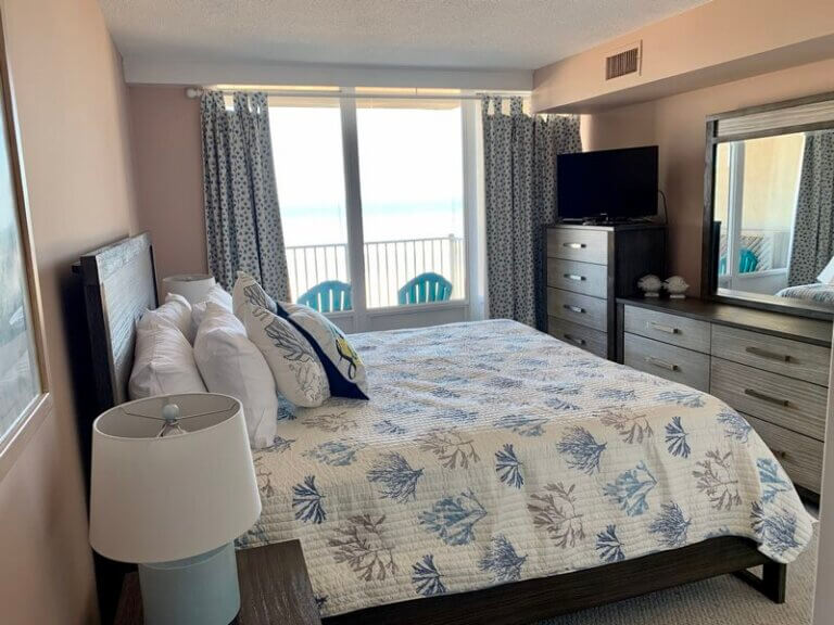 UNIT 504 - Edgewater Condominiums